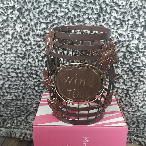 Pink Zebra | Accents | Pink Zebra | Poshmark